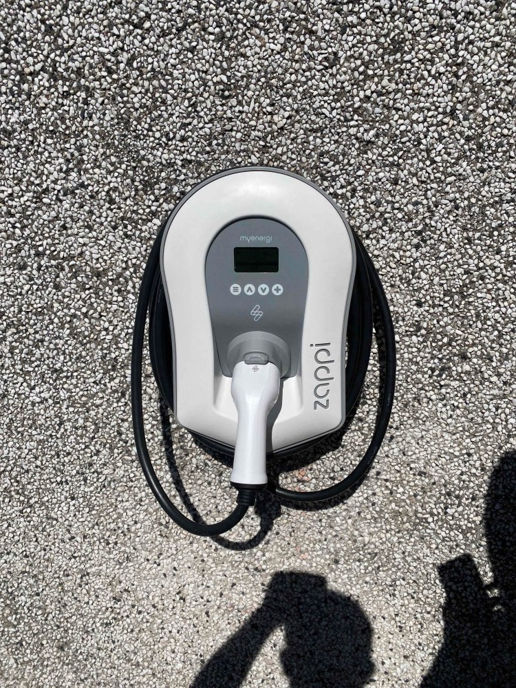Find The Right Charger | EV Chargers to Use With Solar Panels